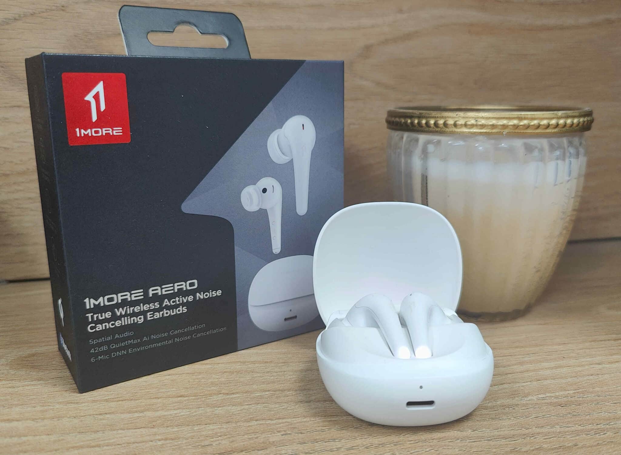 ג׳ירפה סוקרת: אוזניות 1More Aero - הרבה מה לאהוב ומעט דברים לאהוב פחות - ג'ירפה