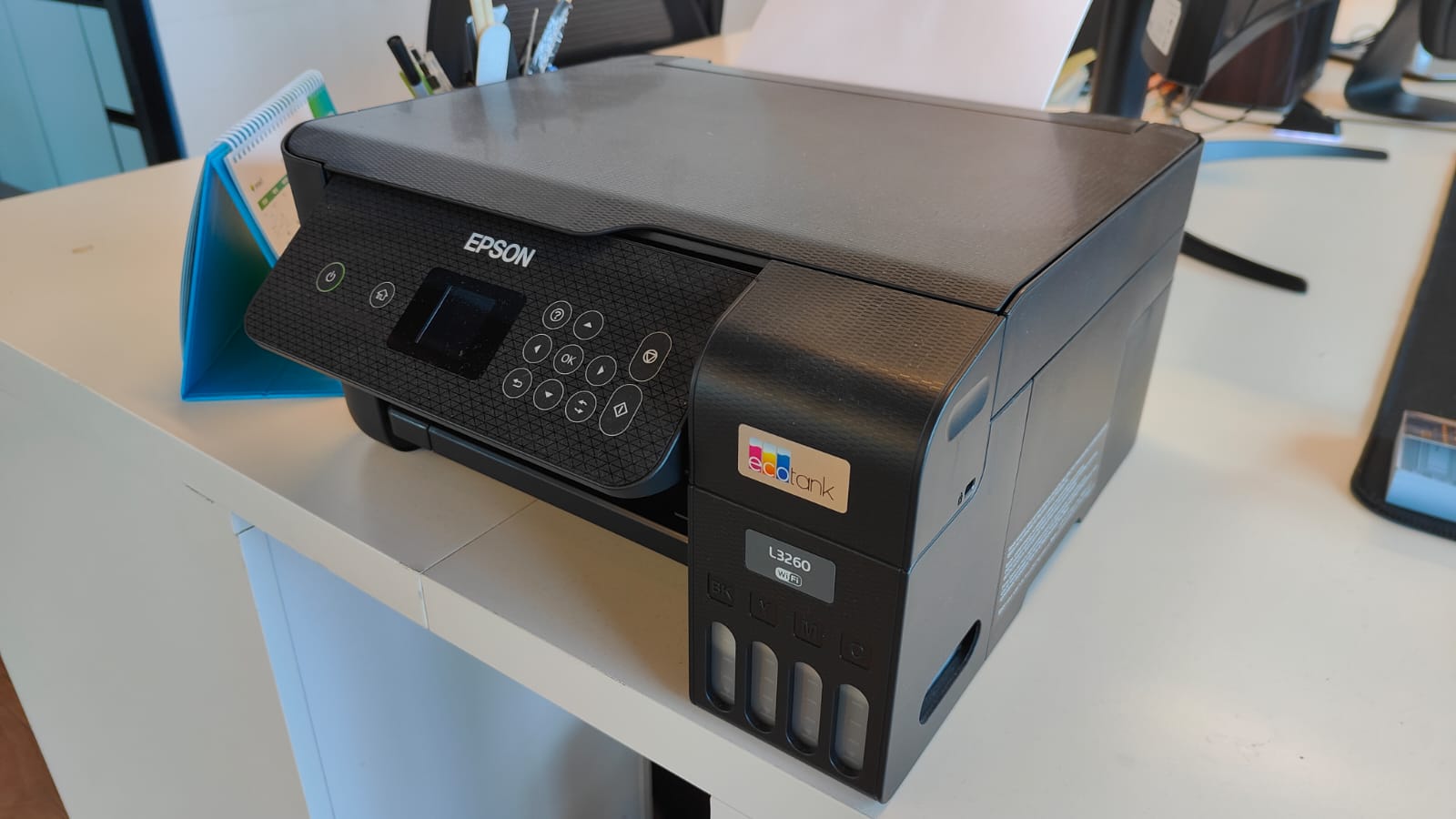 ג'ירפה סוקרת: מדפסת Epson EcoTank L3260 – משתלמת בטווח הארוך - ג'ירפה