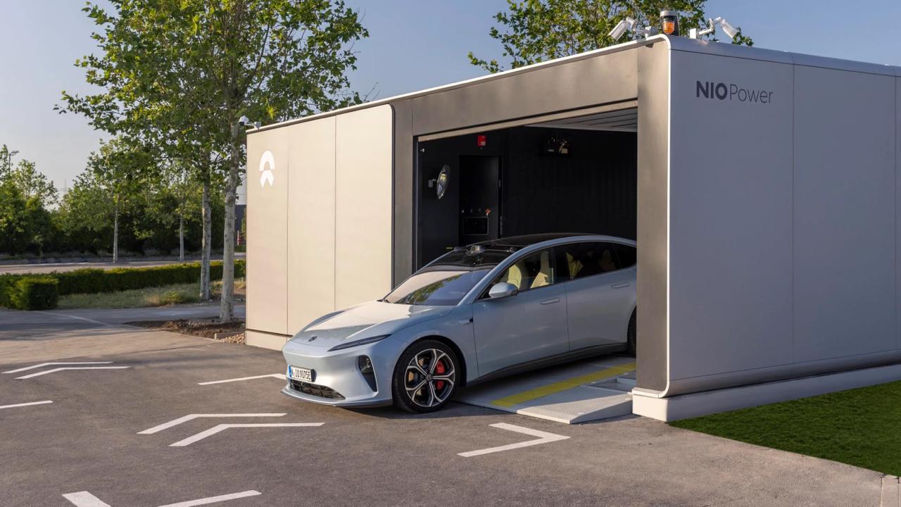 חברת NIO כבר מבצעת מעל 100,000 החלפת סוללות ביום - ג'ירפה